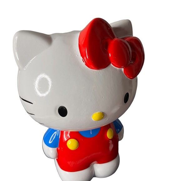 Hello Kitty | Accents | Brand New Sanrio Hello Kitty Ceramic Figural ...